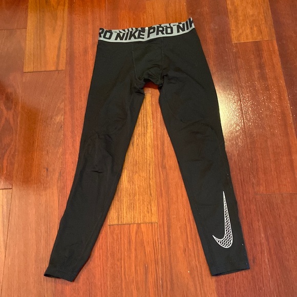 Nike | Bottoms | Youth Medium Nike Drifit Compression Pants | Poshmark